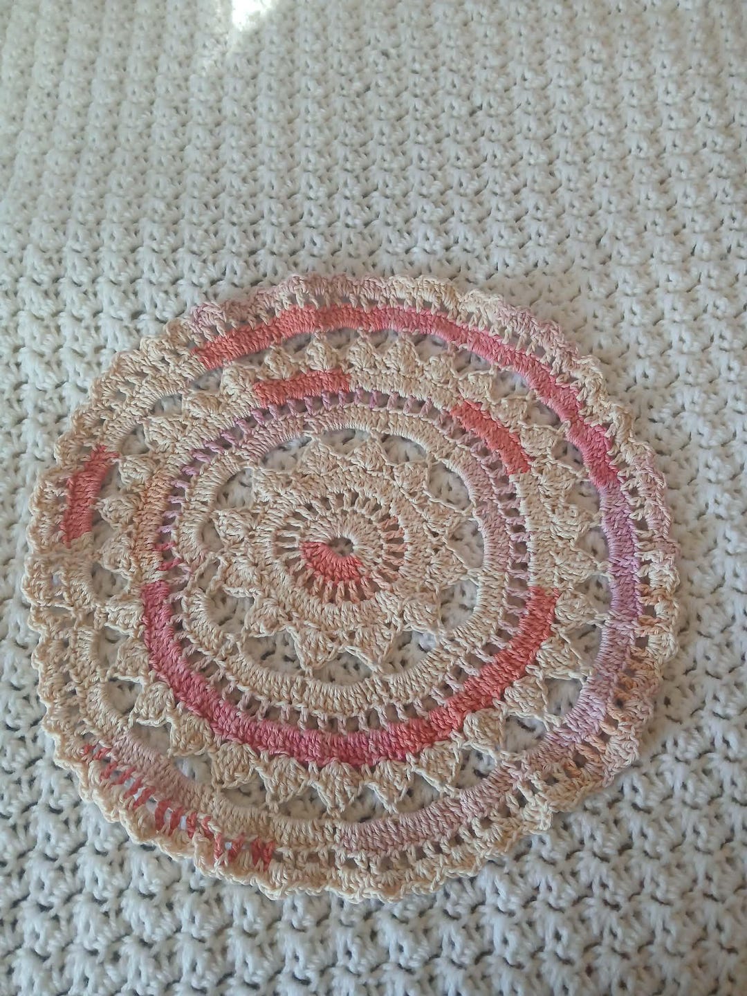 Doily-round, 13.5 Inch Circumference. Victorian Style in Pink ...