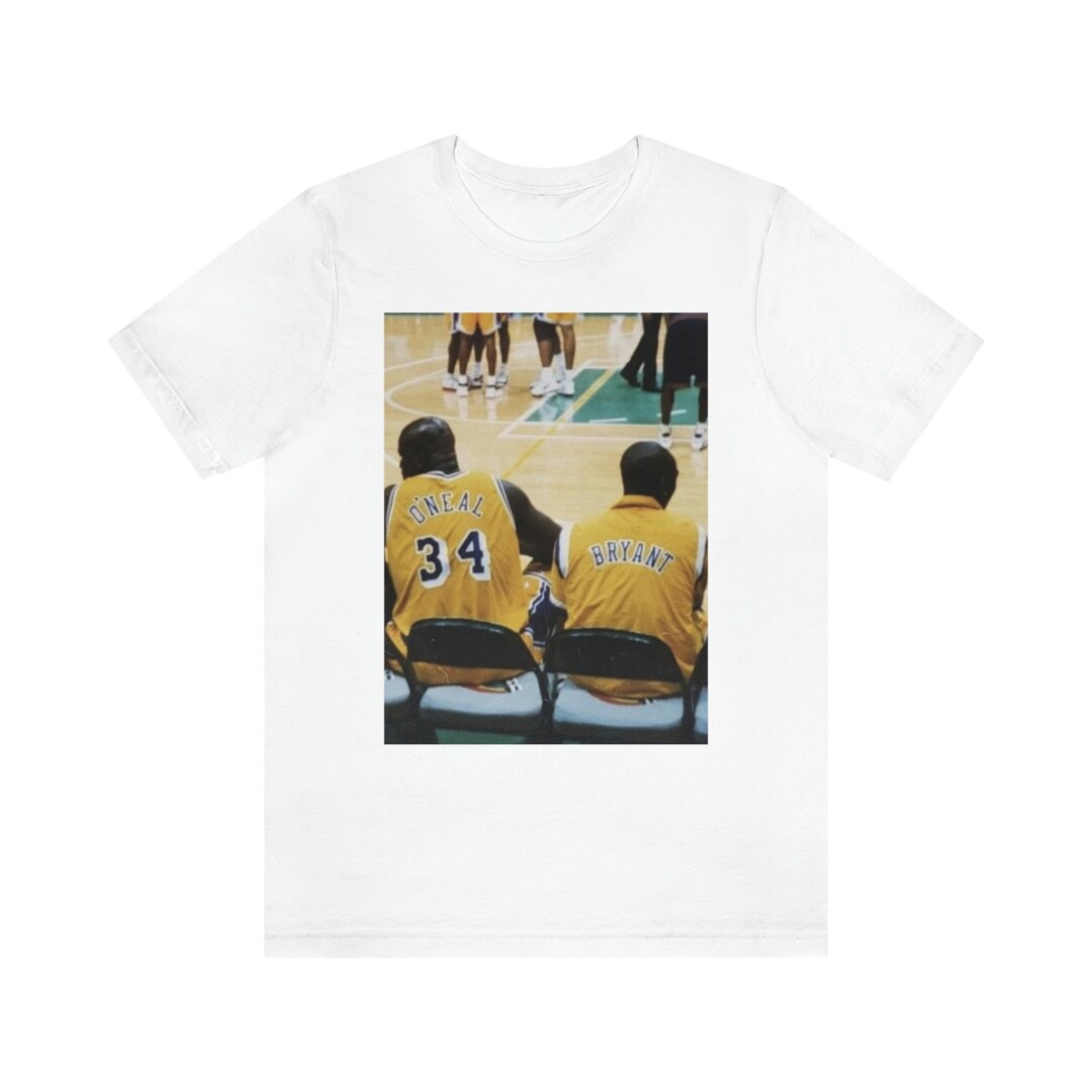 Kobe & Shaq Dynamic Duo Vintage-style Graphic Tee Legendary - Etsy Kobe & Shaq Dynamic Duo Vintage-style Graphic Tee Legendary - Etsy