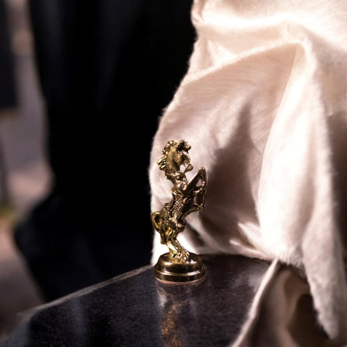 Large Metal English Chess Set Shiny Foldable Marble Pattern MDF Wood ...