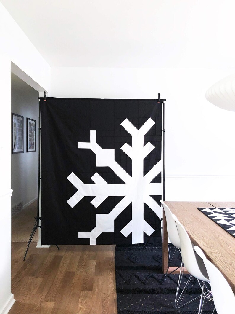 Snowflake Quilt Pattern by Modern Handcraft - PAPER Pattern Christmas ...