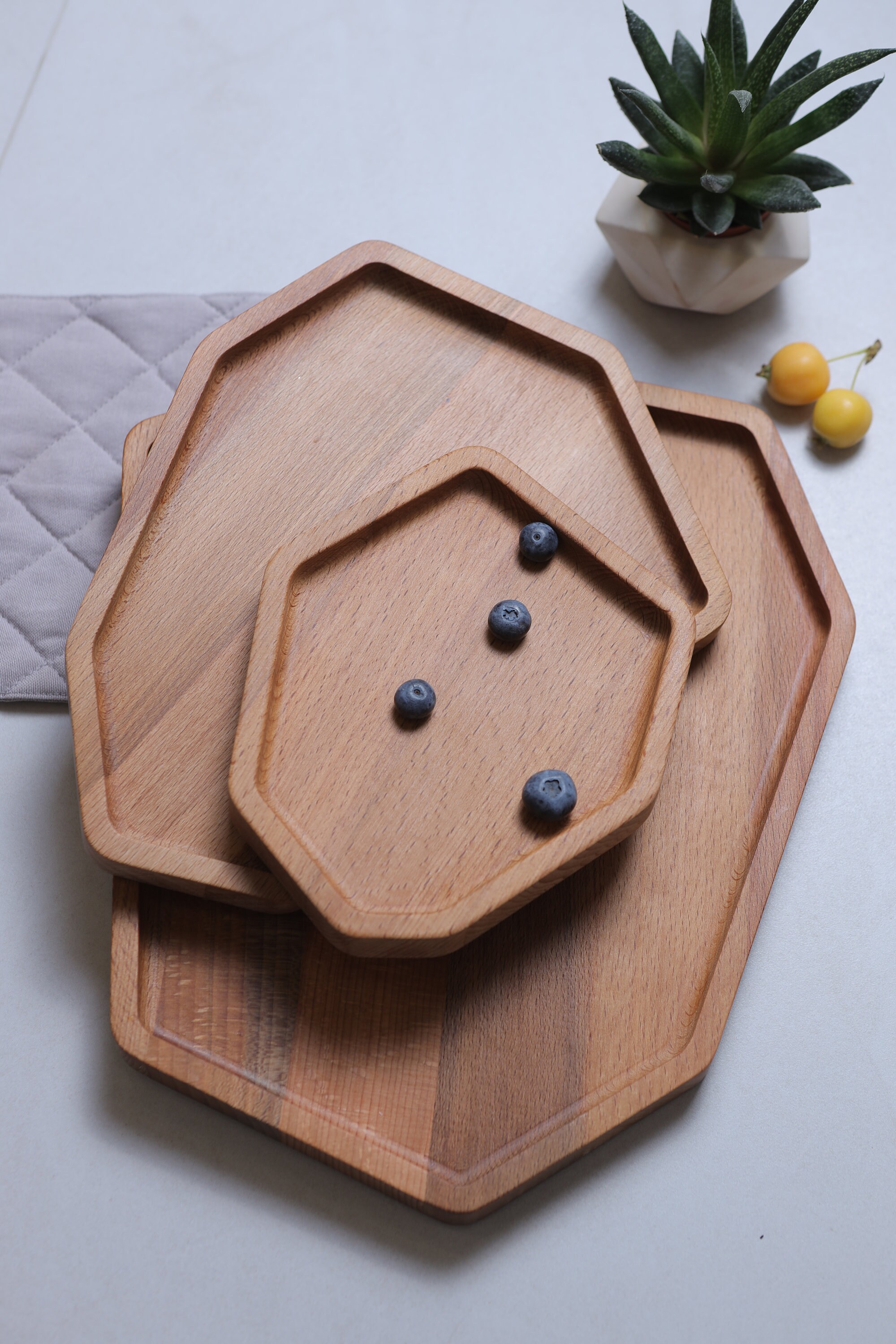 Polygon Shapes Plate Set / Dinnerware / Creative Wood Plates - Etsy