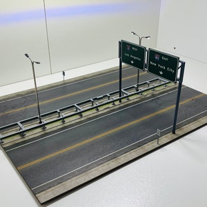 1:64 Scale Road Diorama With Led Lighting for Hotwheels Matchbox Minigt ...