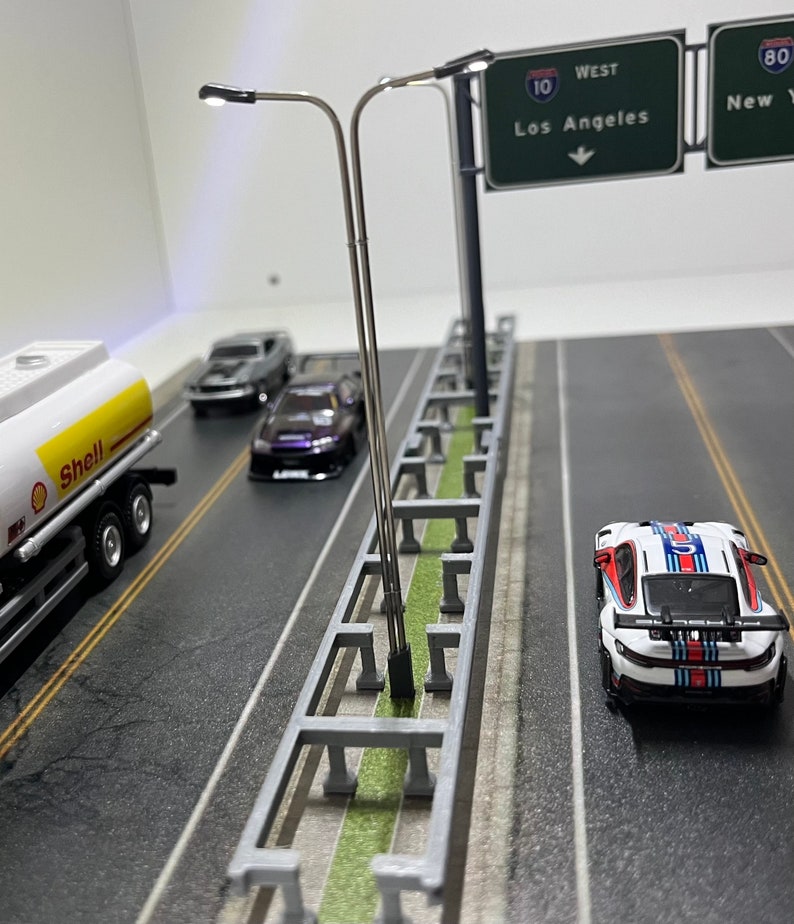 1:64 Scale Road Diorama With Led Lighting for Hotwheels Matchbox Minigt ...