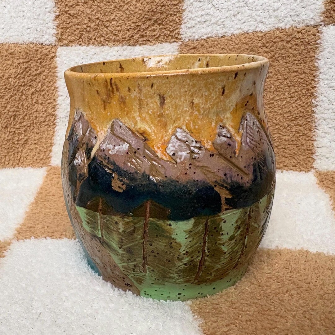 Colorful Hand-carved Scenery Mountain Ceramic Mugs Nature Lovers Unique ...