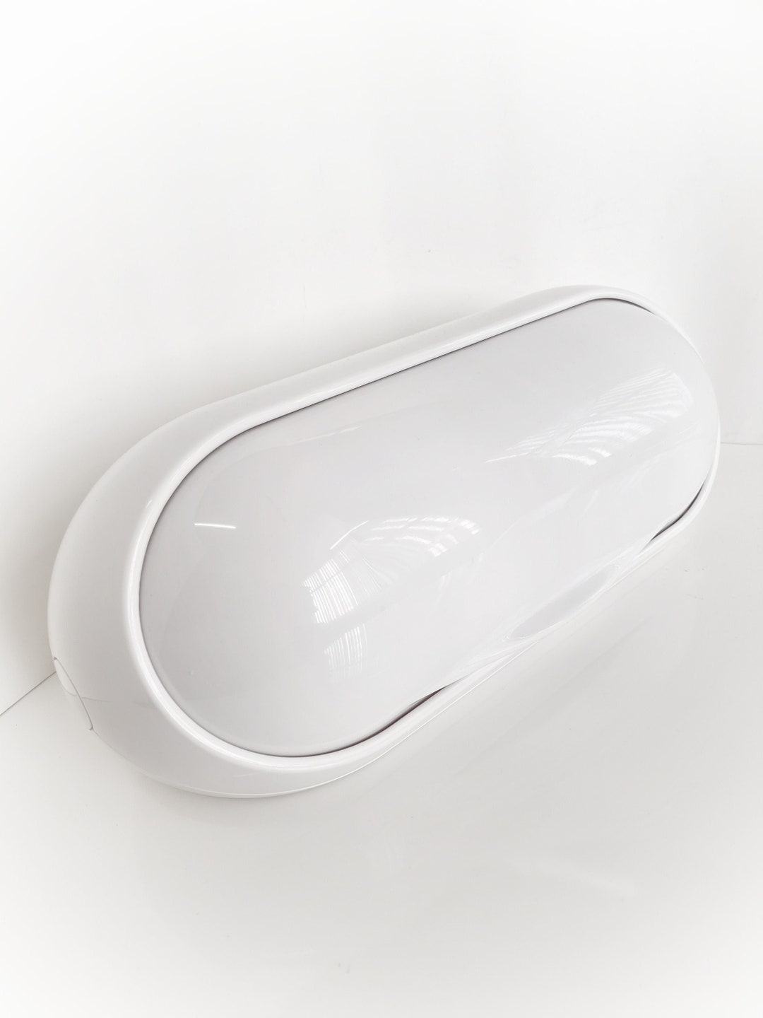 Space Age Melamine Bread Box Capsule - Etsy