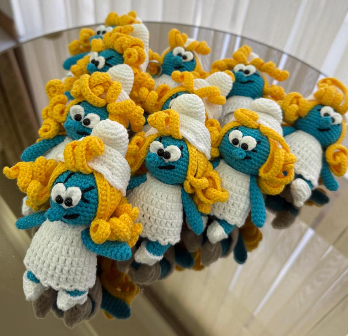 Lot of 10 Smurfs/ 80s Crochet Toys/ Girl Amigurumi Keychain Smurf - Etsy