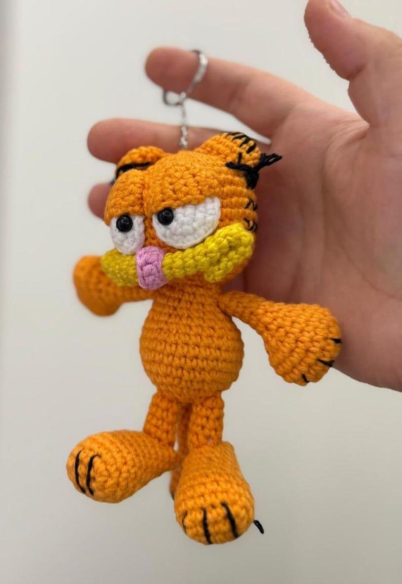 Lot of 10 Garfield/ 80s Crochet Toys/ Amigurumi Large Keychain Garfield ...