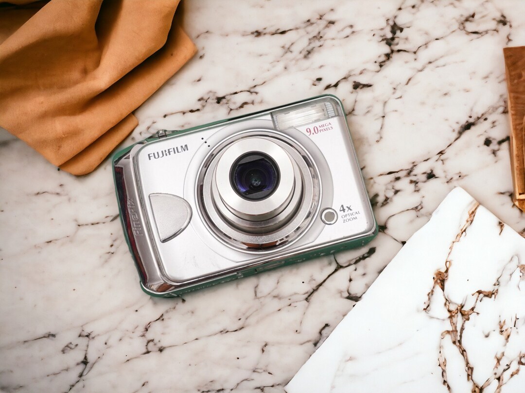 Fujifilm Finepix A920 Camera Compact Silver Digital Camera for ...