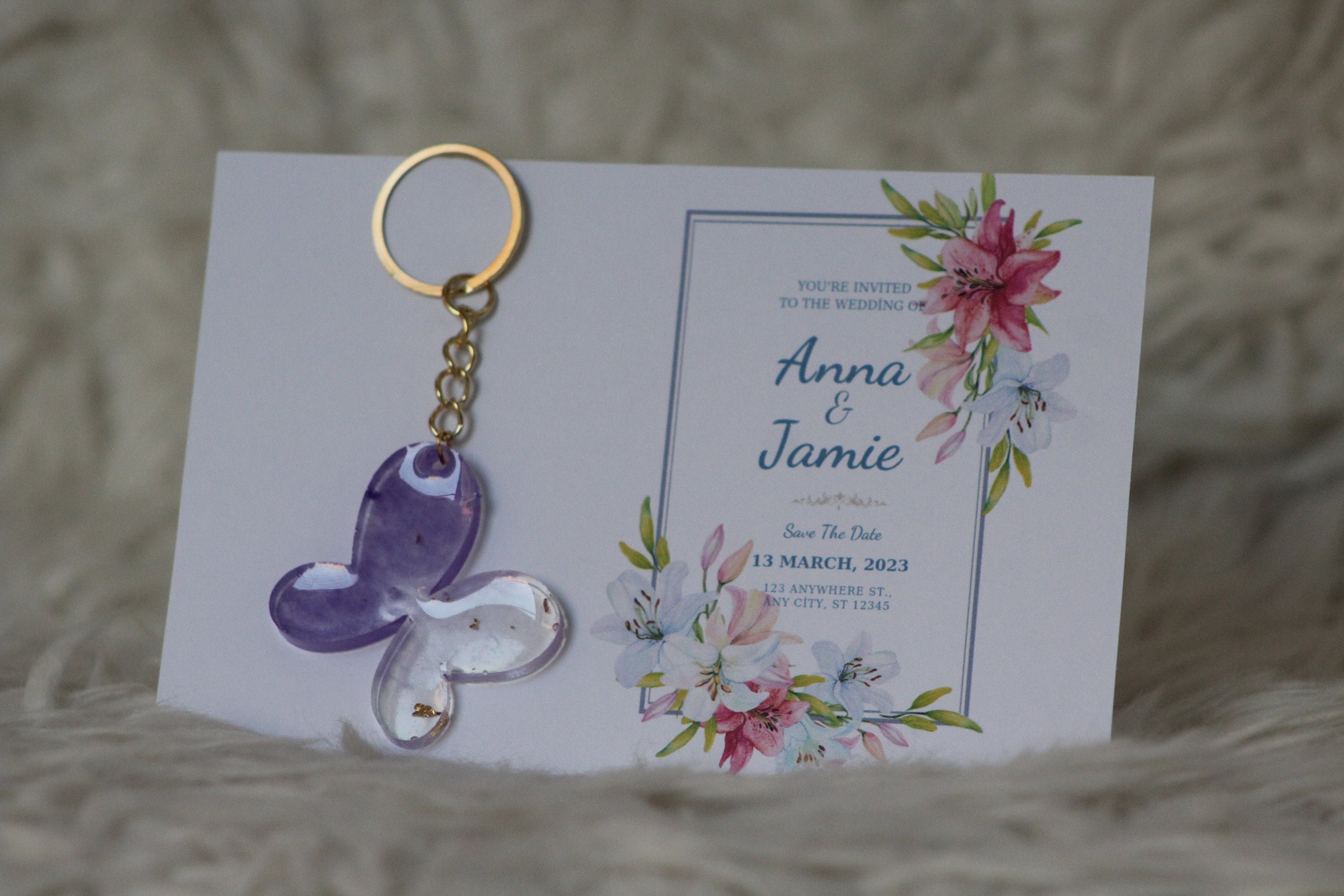Personalized Resin Unique Wedding Bulk Epoxy Keychain Favors - Etsy
