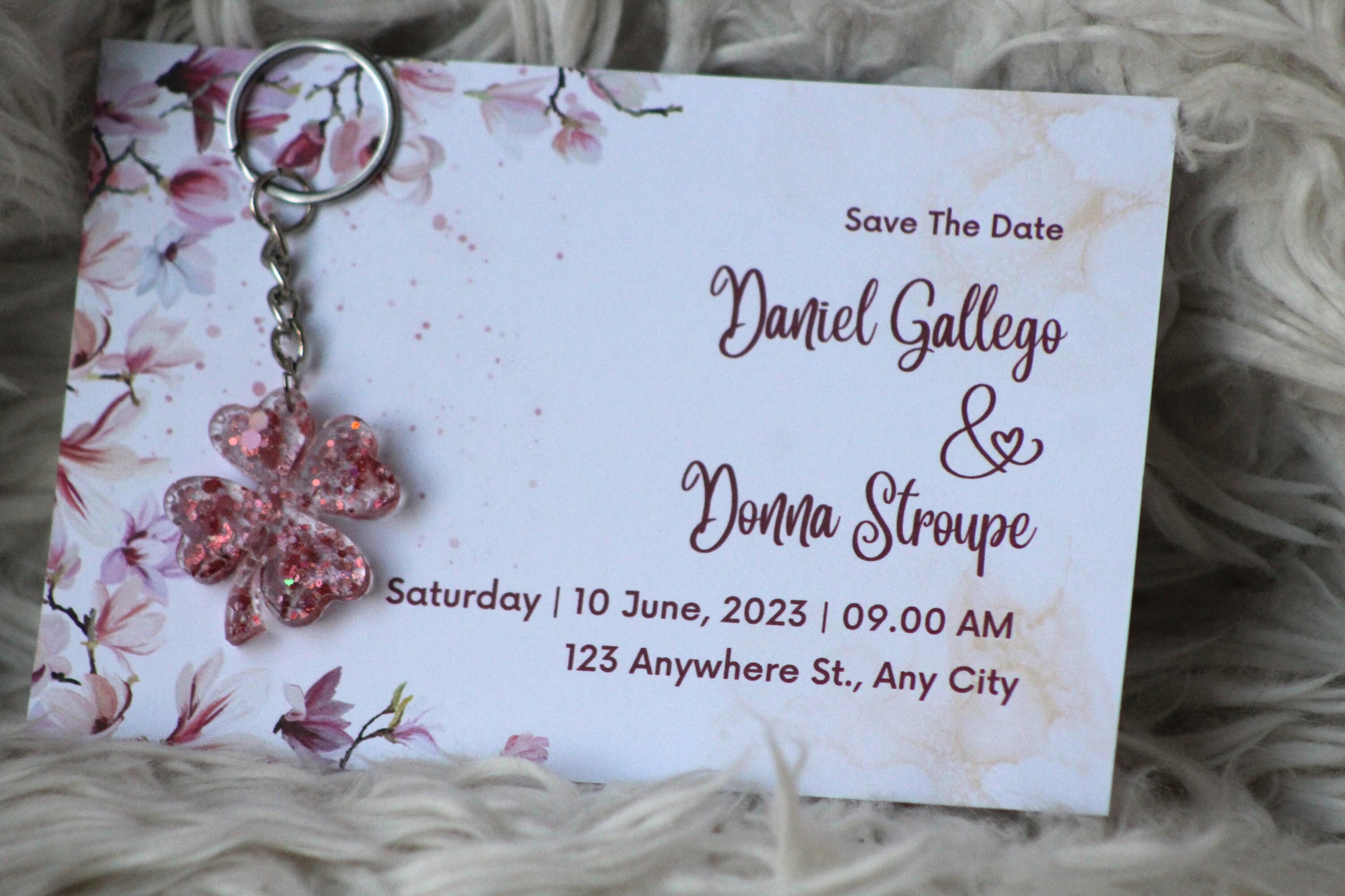 Personalized Resin Unique Wedding Bulk Epoxy Keychain Favors - Etsy