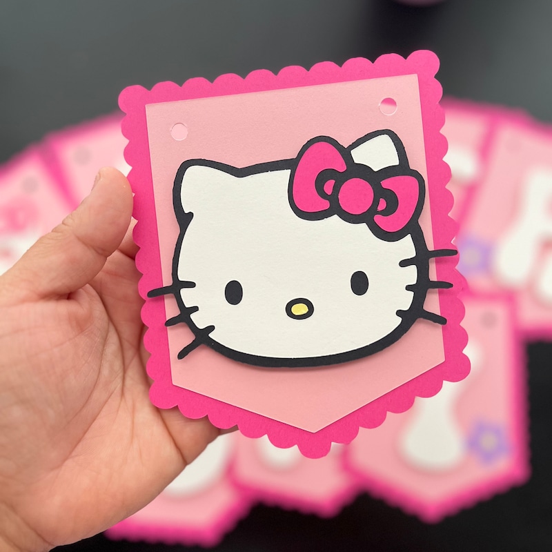 Heloo Kitty Custom Gifts - 60+ Gift Ideas for 2025