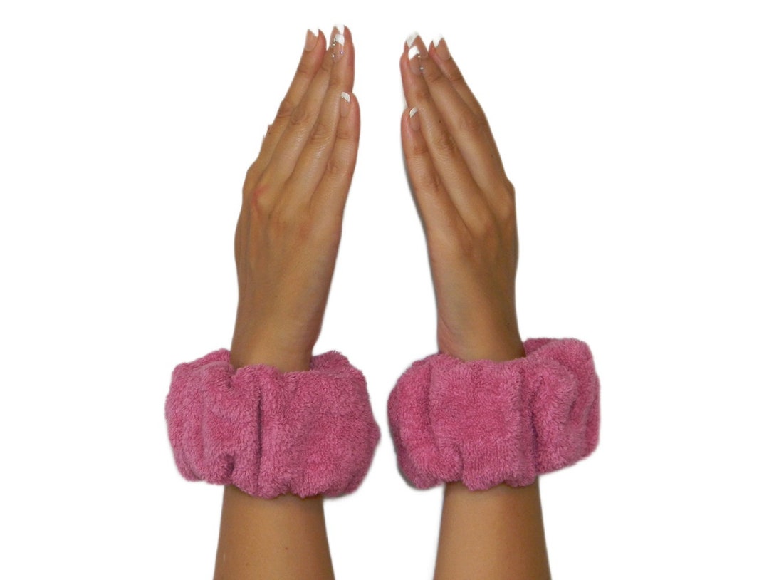 Wristbrella PATENTED Water Absorbent Skincare Wristbands / ORIGINAL ...