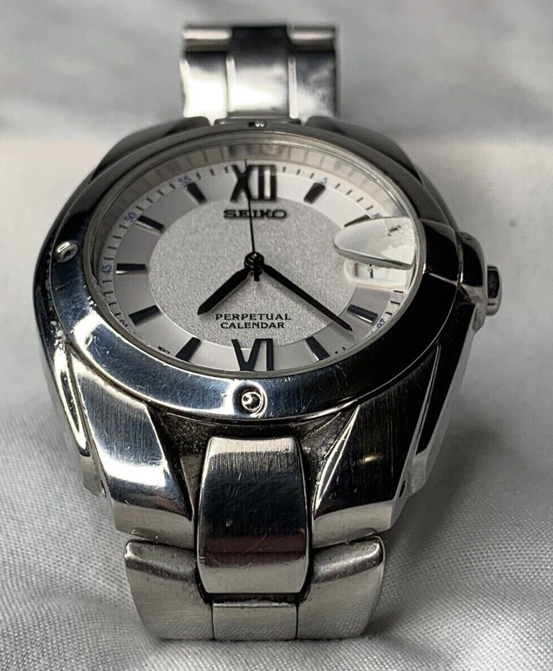 Beautiful JDM High End Seiko Perpetual Calendar HAQ Watch, Presents as ...