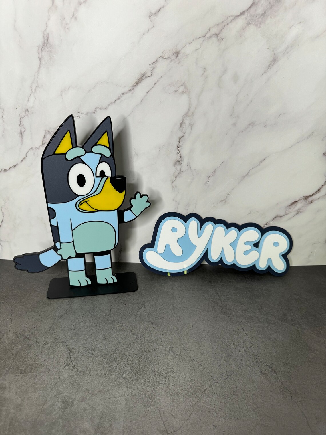 Bluey 3D Acrylic Standing Sign & Matching Triple Layer Name Plaque ...