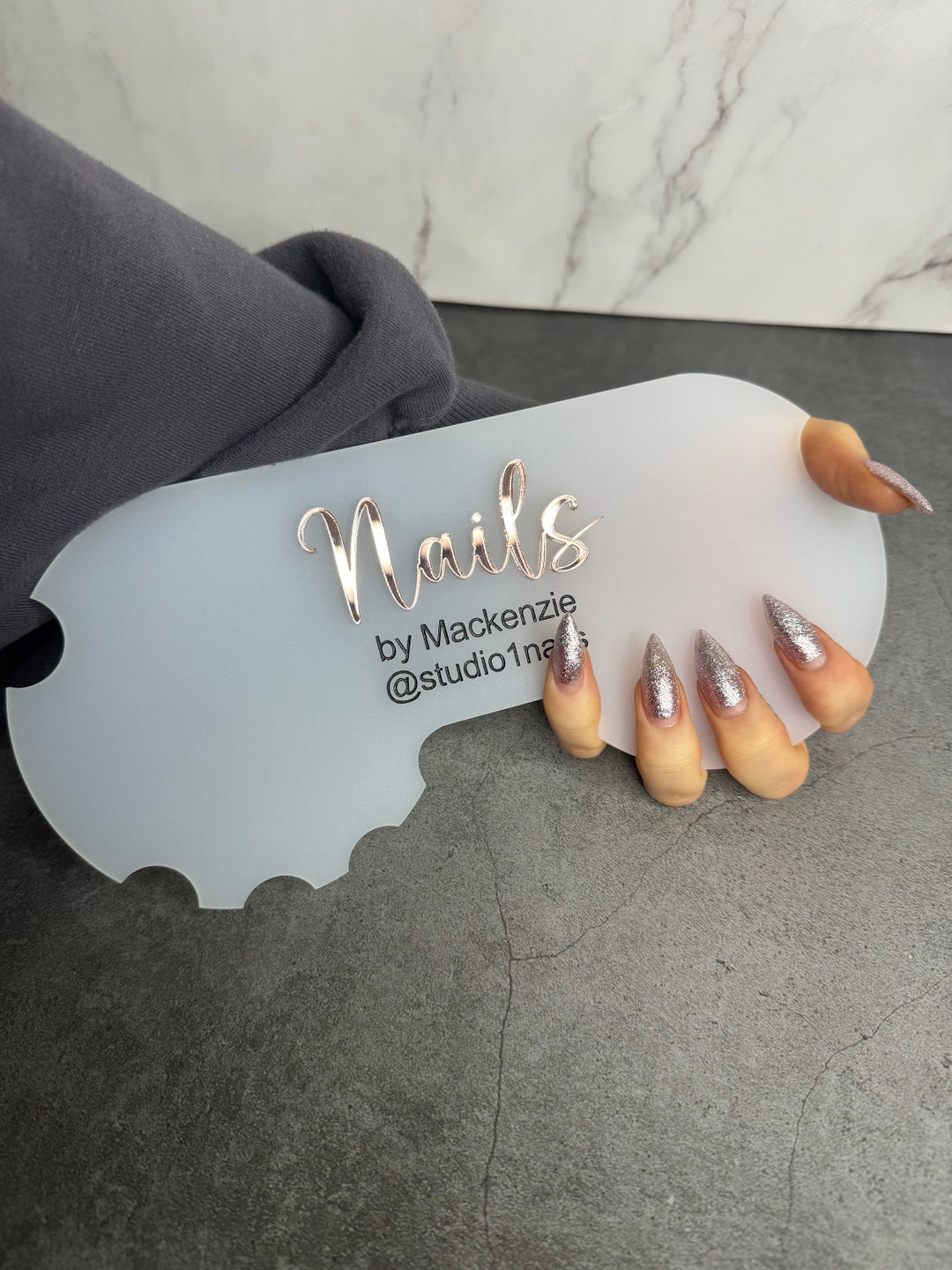 Double Nailfie | Disc | Nail Tech | Photo Prop | Acrylic | 3D | Laser ...