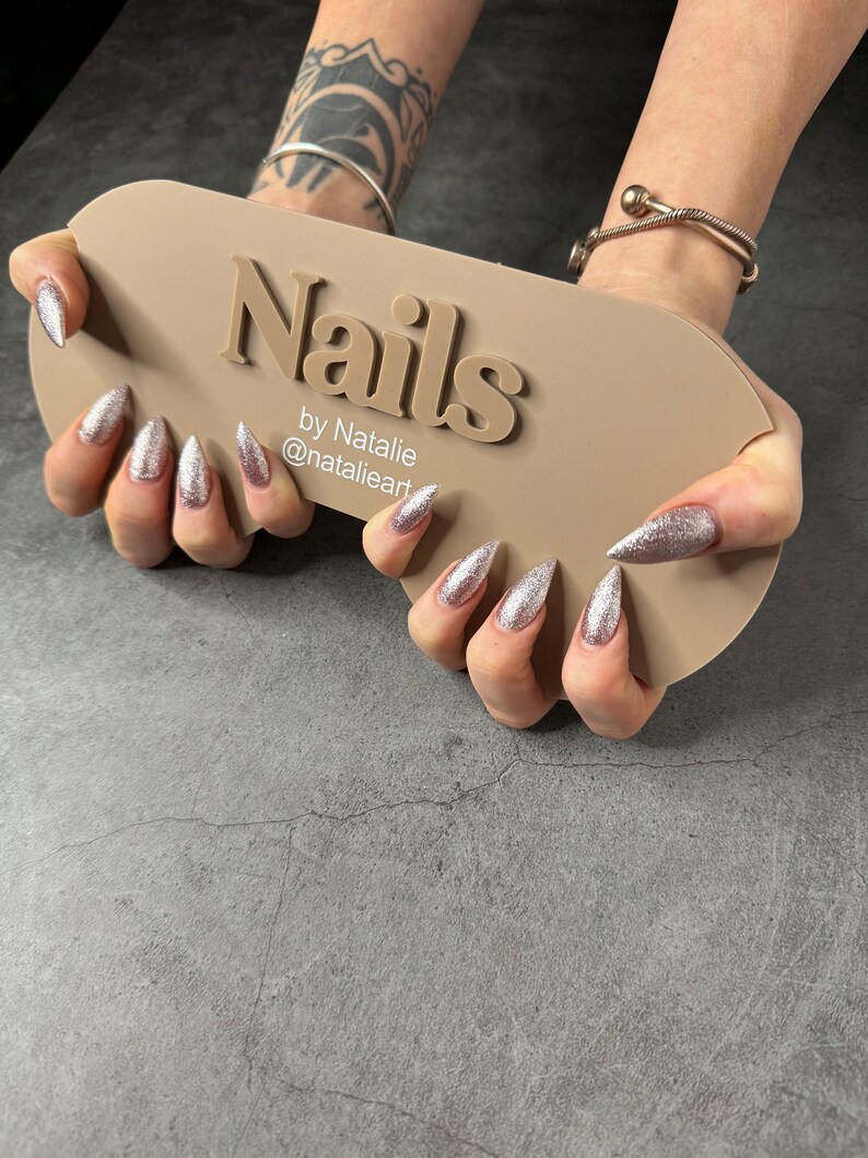 Double Nailfie Disc Nail Tech Photo Prop Acrylic 3D Laser Cut Salon ...