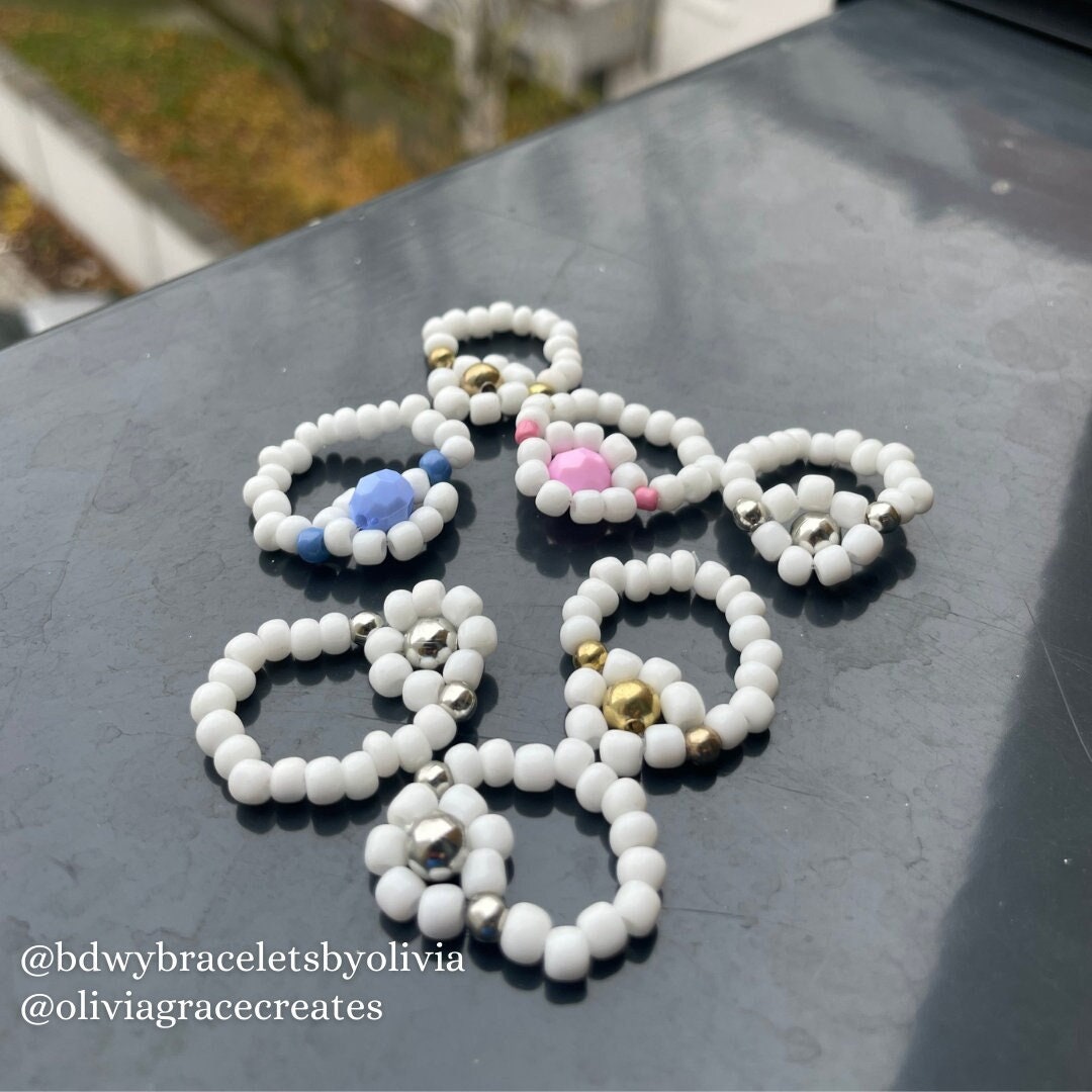 Big Beaded Flower Ring - Etsy