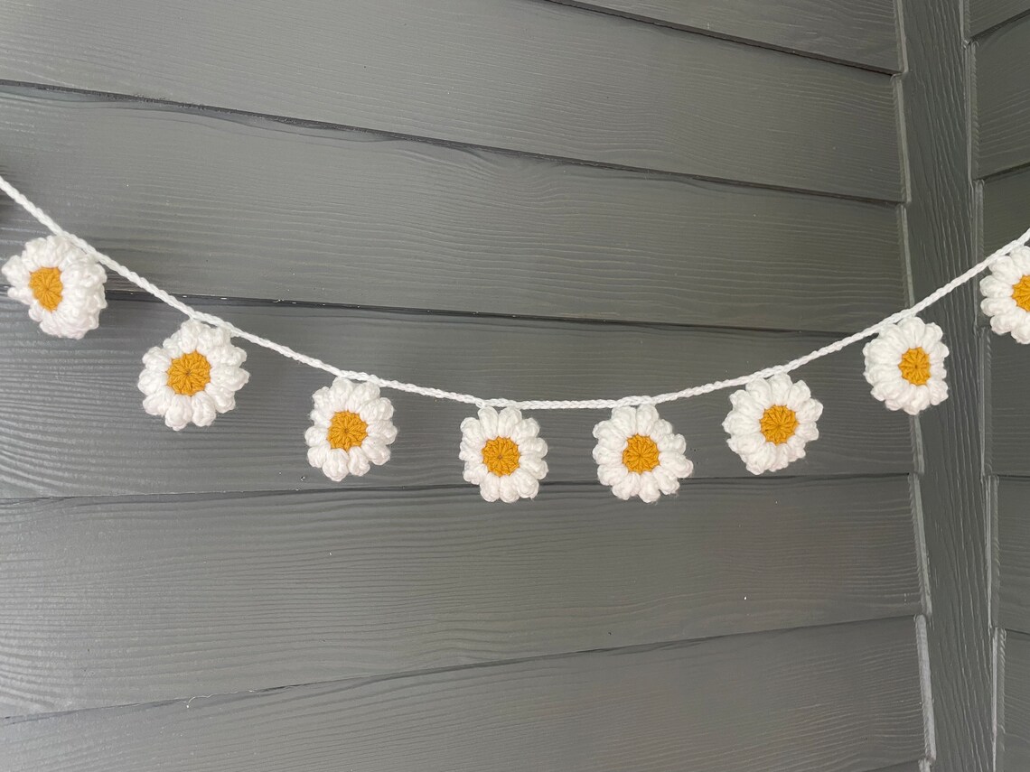 Spring Daisy Crochet Garland 7 Foot Garland, 10 Foot Garland, 15 Foot ...