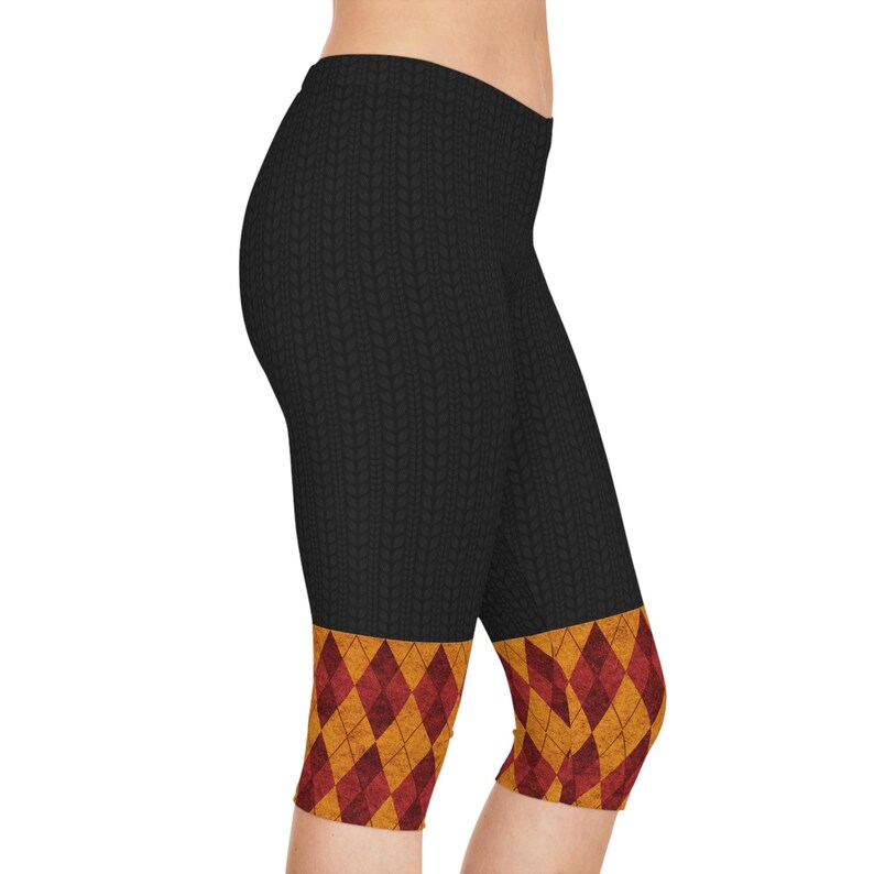 Wizarding World Courageous Lion Women's Capri Leggings Cozy, Stylish ...