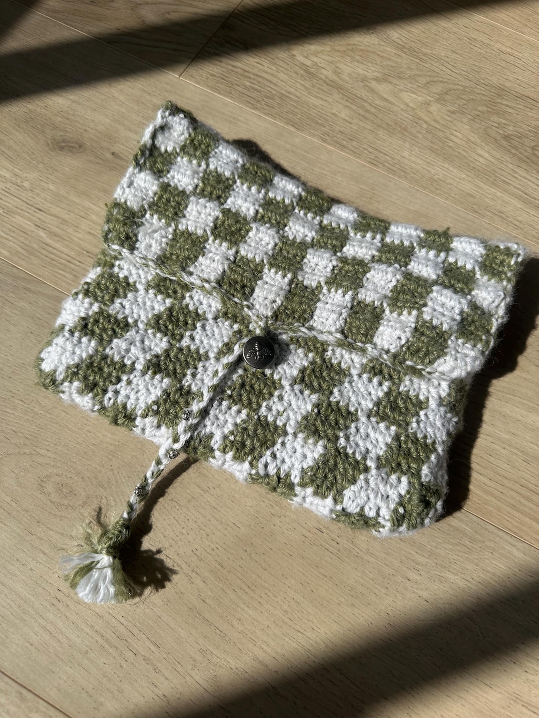 Handmade Crochet Checkered Book Cover Case Green & White iPad Tablet ...