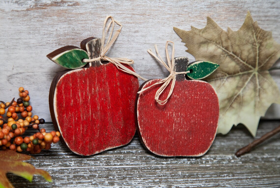 Primitive Wood Apple Rustic Wood Apples Set Farmhouse Mini - Etsy