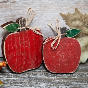 Primitive Wood Apple, Rustic Wood Apples Set, Farmhouse Mini Apples Set ...