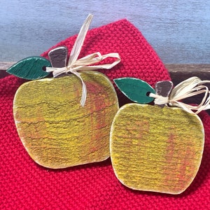 Primitive Wood Apple, Rustic Wood Apples Set, Farmhouse Mini Apples Set ...