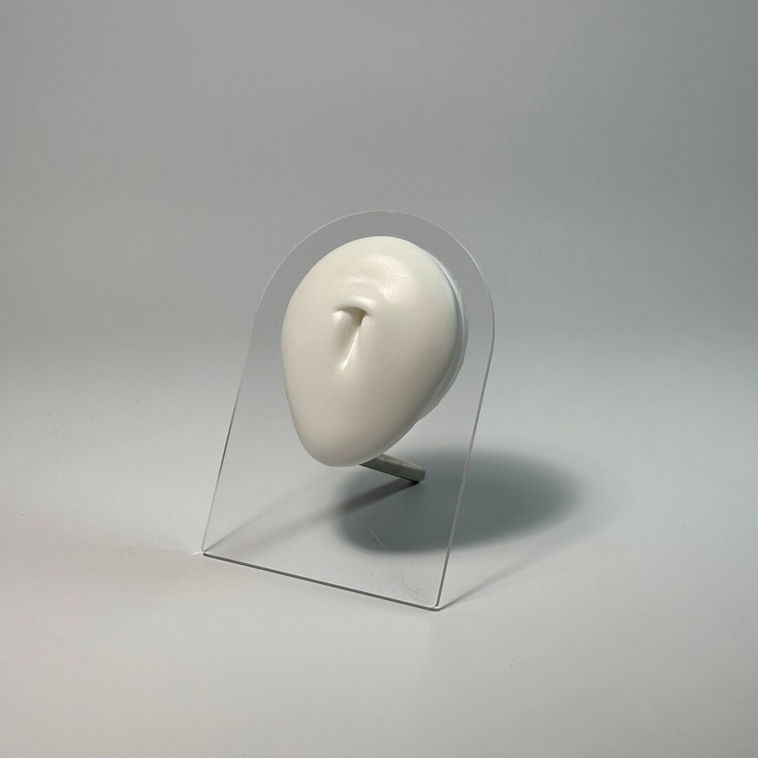HQ Silicone Belly Button, Belly Button Displays for Jewellery and ...