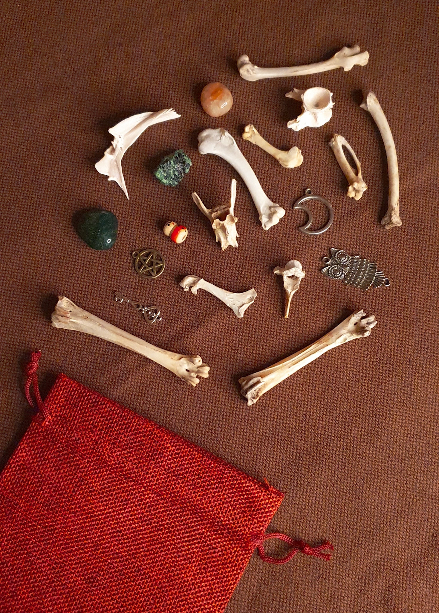 Personalized Bone Throwing Set Custom-made Bone Casting Set Osteomancy ...