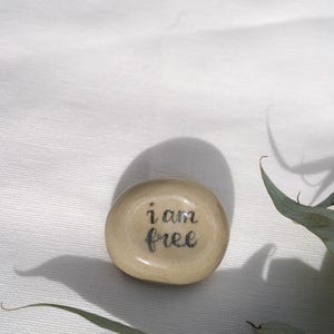 Worry Stone / Wishing Stone / Thumb Stone With Affirmations - Etsy