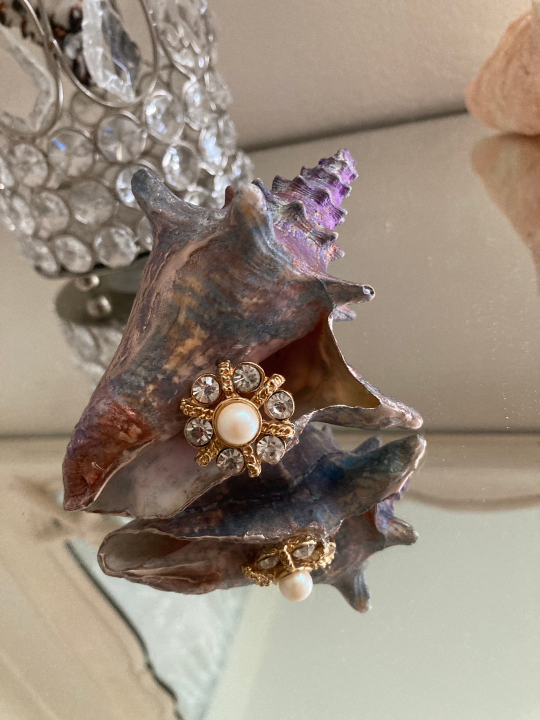 Vintage Jewelry on Hand Painted Shell/ Glass Crystal Cubic Zirconia ...