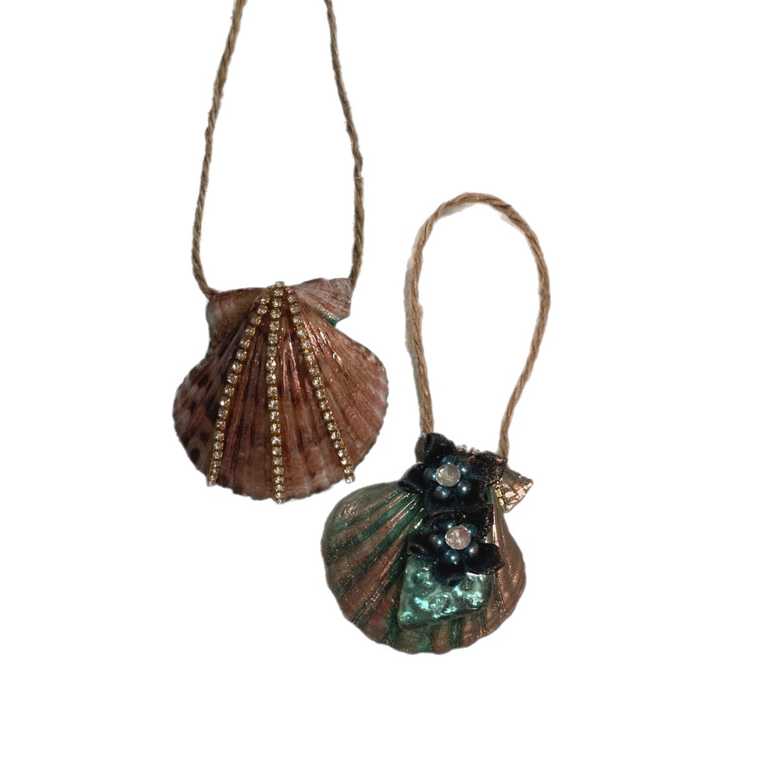 Christmas Ornaments Decorated Scallop Shells/ for Xmas /nautical Decor ...