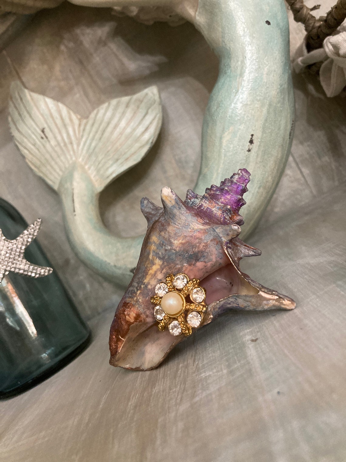 Vintage Jewelry on Hand Painted Shell/ Glass Crystal Cubic Zirconia ...