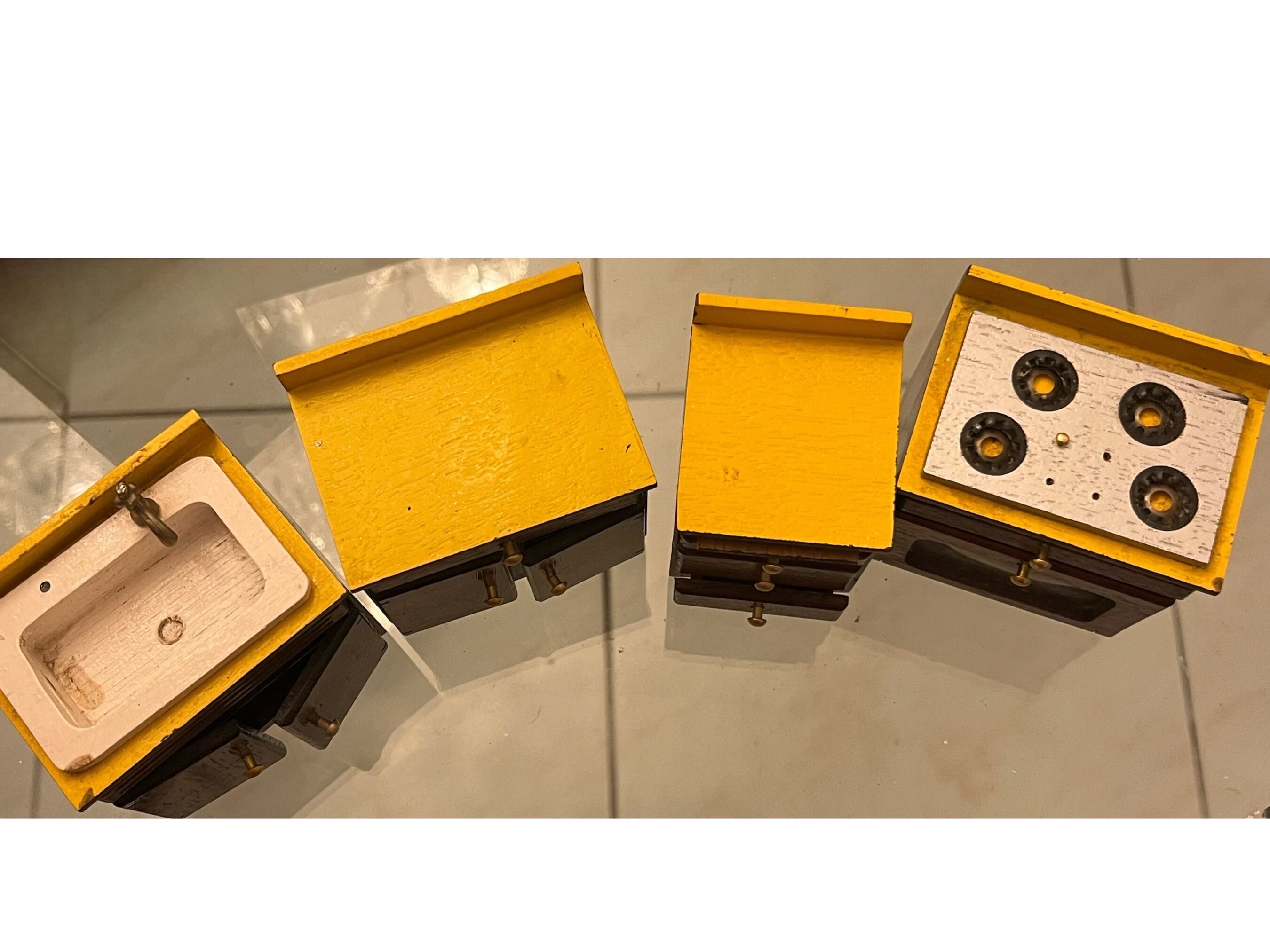 Concord Miniature Full Vintage Kitchen Set/bright Yellow and Wood ...
