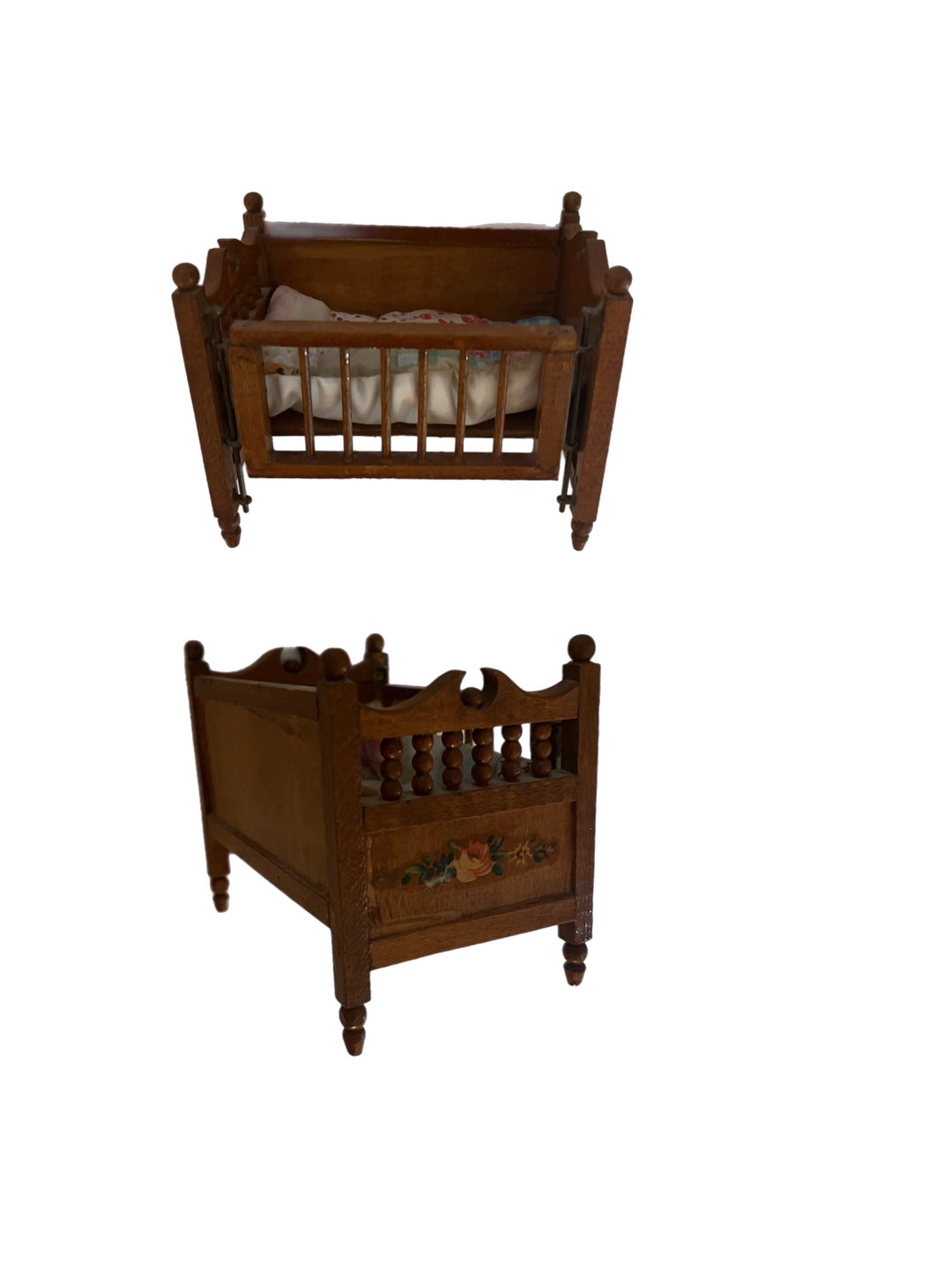 Vintage Wooden Baby Crib/ornate/flowers/with Quilt - Etsy