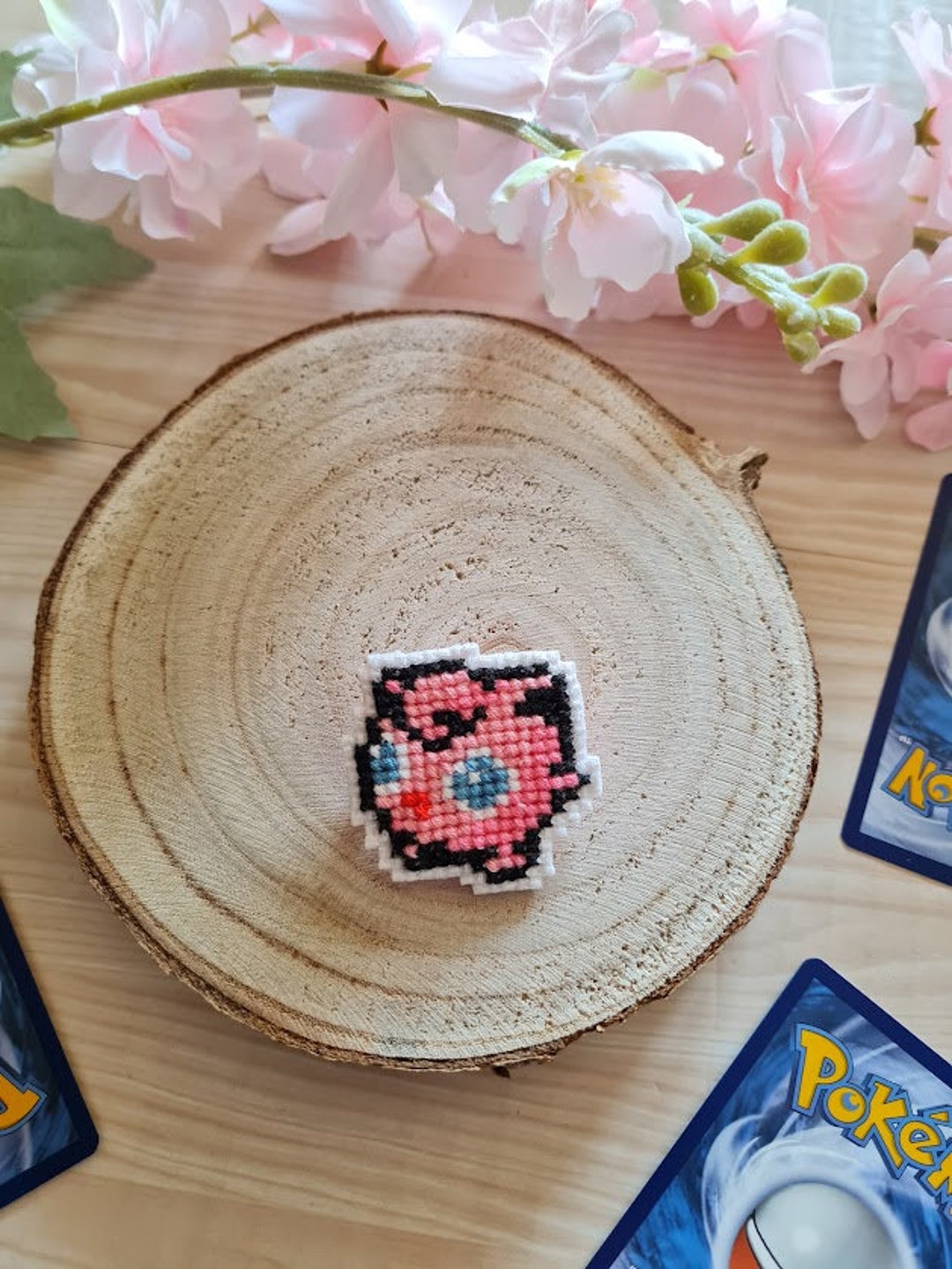 Jigglypuff Hand-embroidered Pixel Art Brooch Pokemon Gift - Etsy