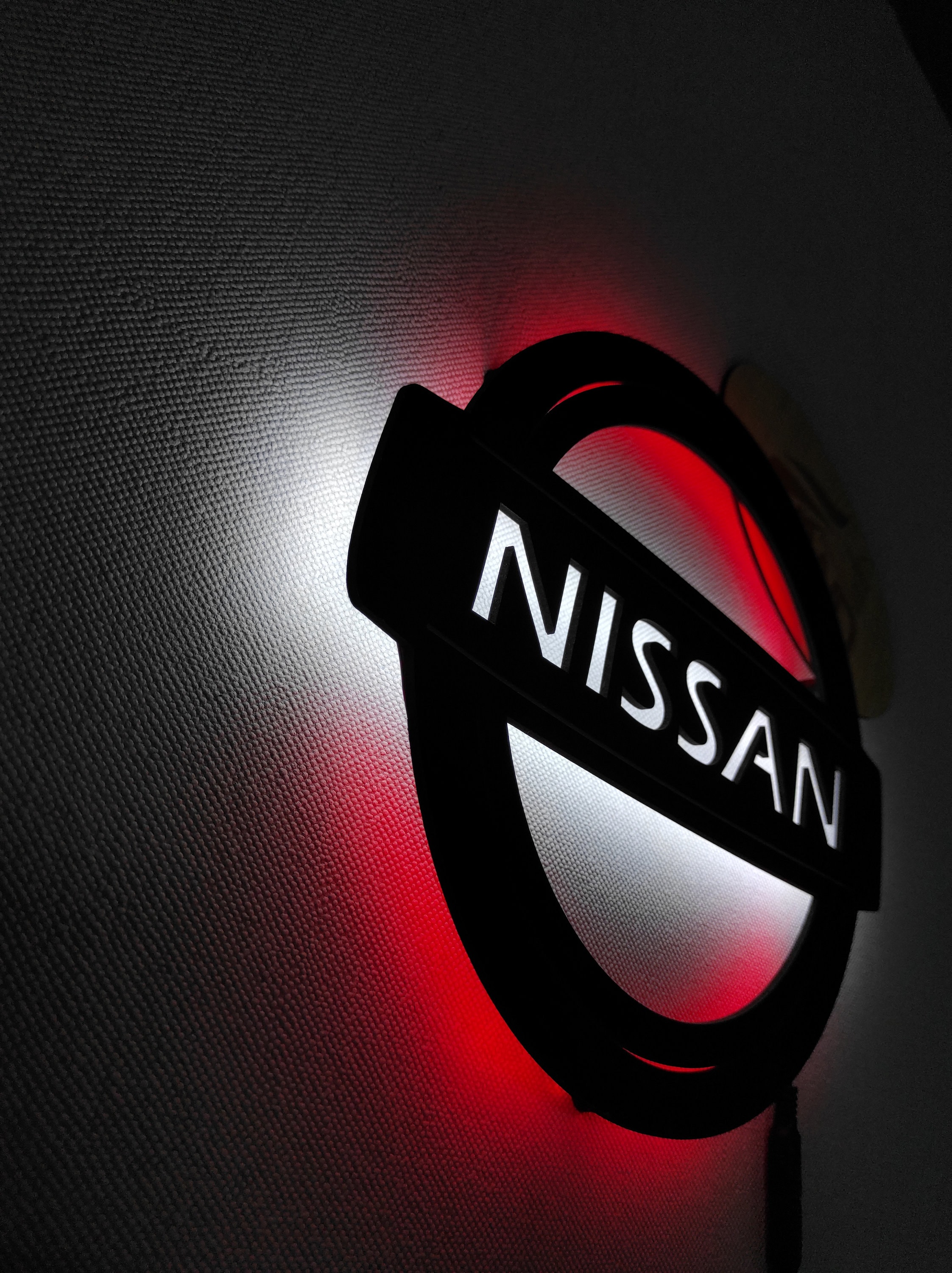 Nissan Emblem Led