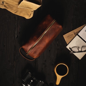 Leather Dopp Kit Toiletry Bag, Custom Luxury Travel Essentials Bag ...