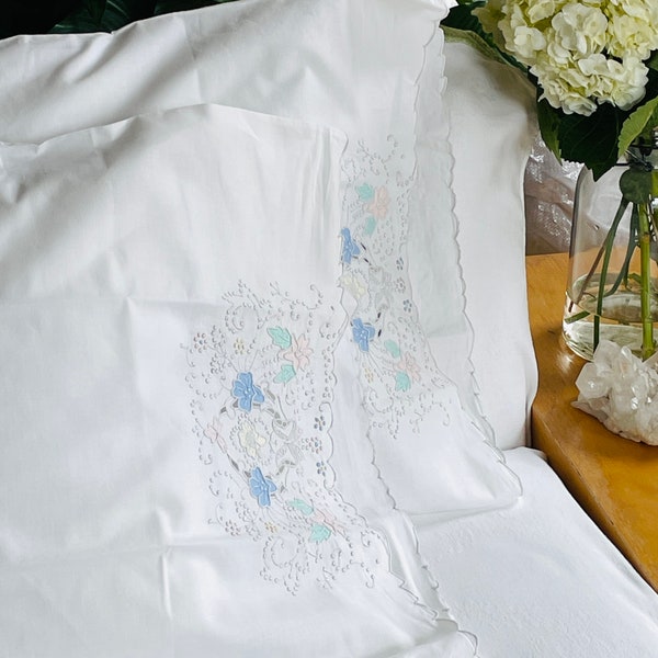 Vintage Pillowcases - Etsy