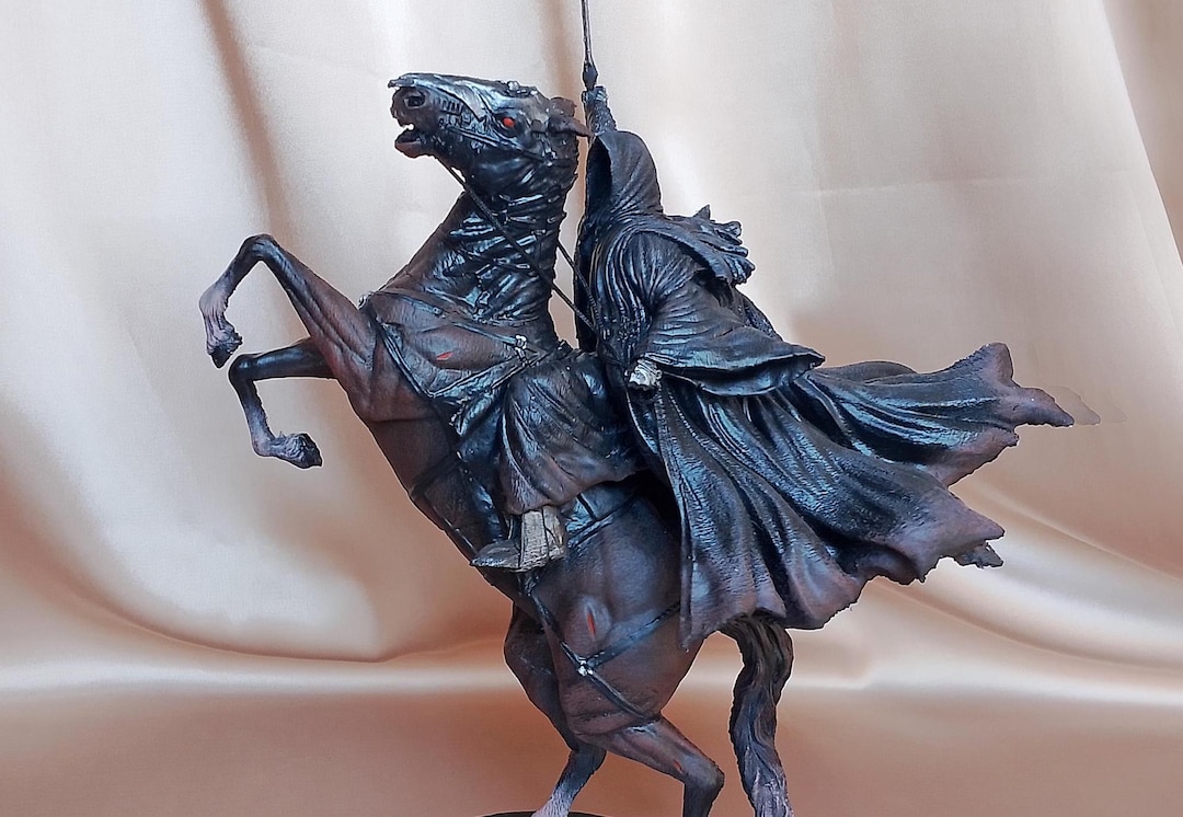 Hand-painted Nazgûl Figure 33cm Collectible From the Lord of the Rings ...