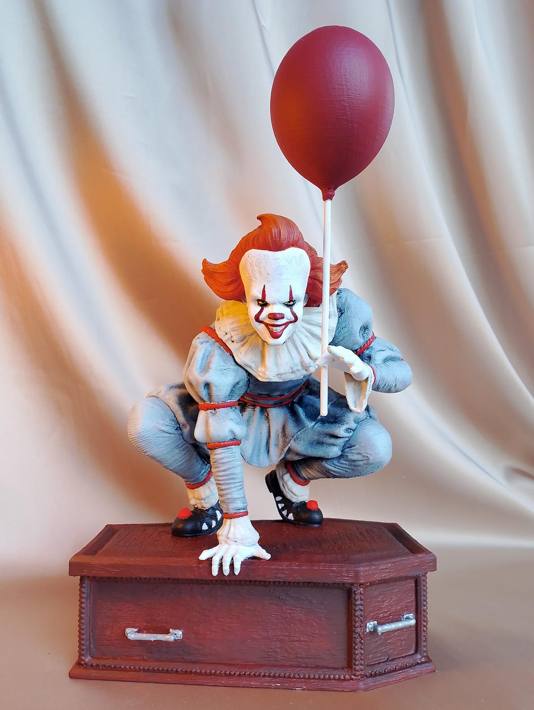 Terrifying 3D Pennywise Figure – Handcrafted Horror Collectible - Etsy