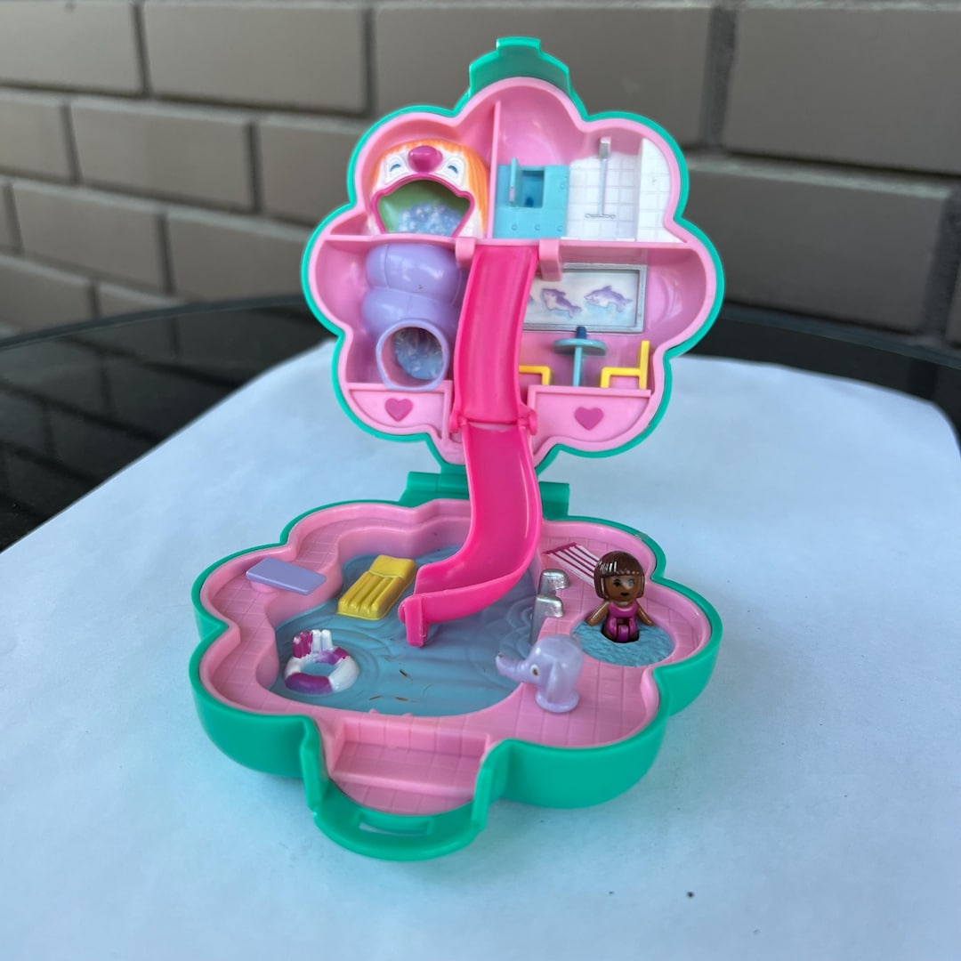 VINTAGE 1990 Polly Pocket Water Fun Park Bluebird Toys 1 Doll Blue ...