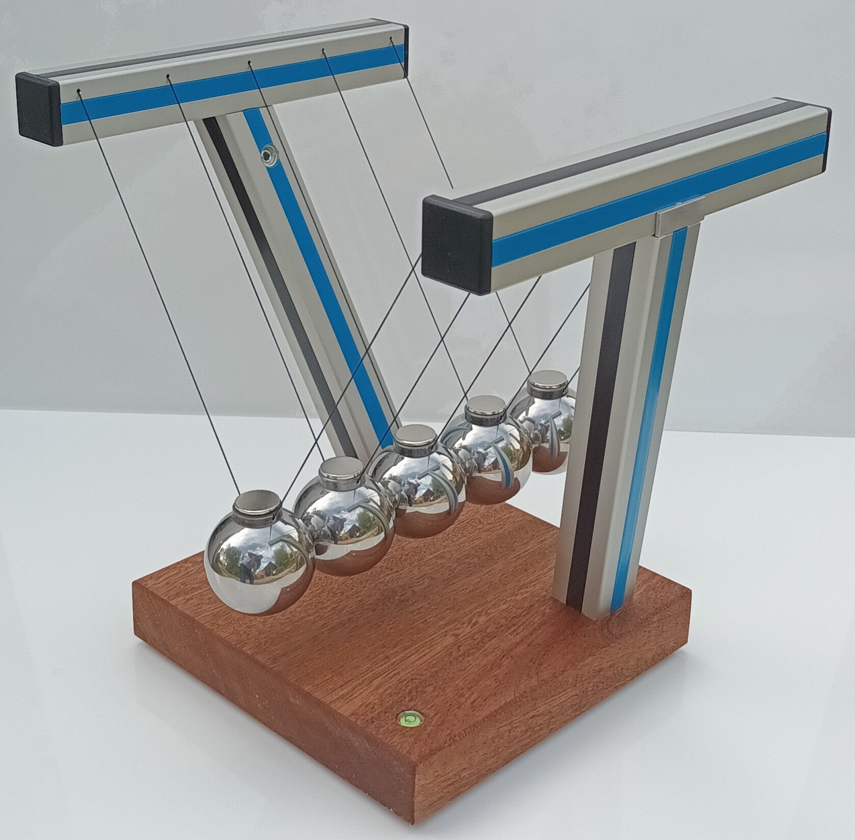 Stunning Very Large Newton's Cradle - Ultra Precise Instrument - High ...