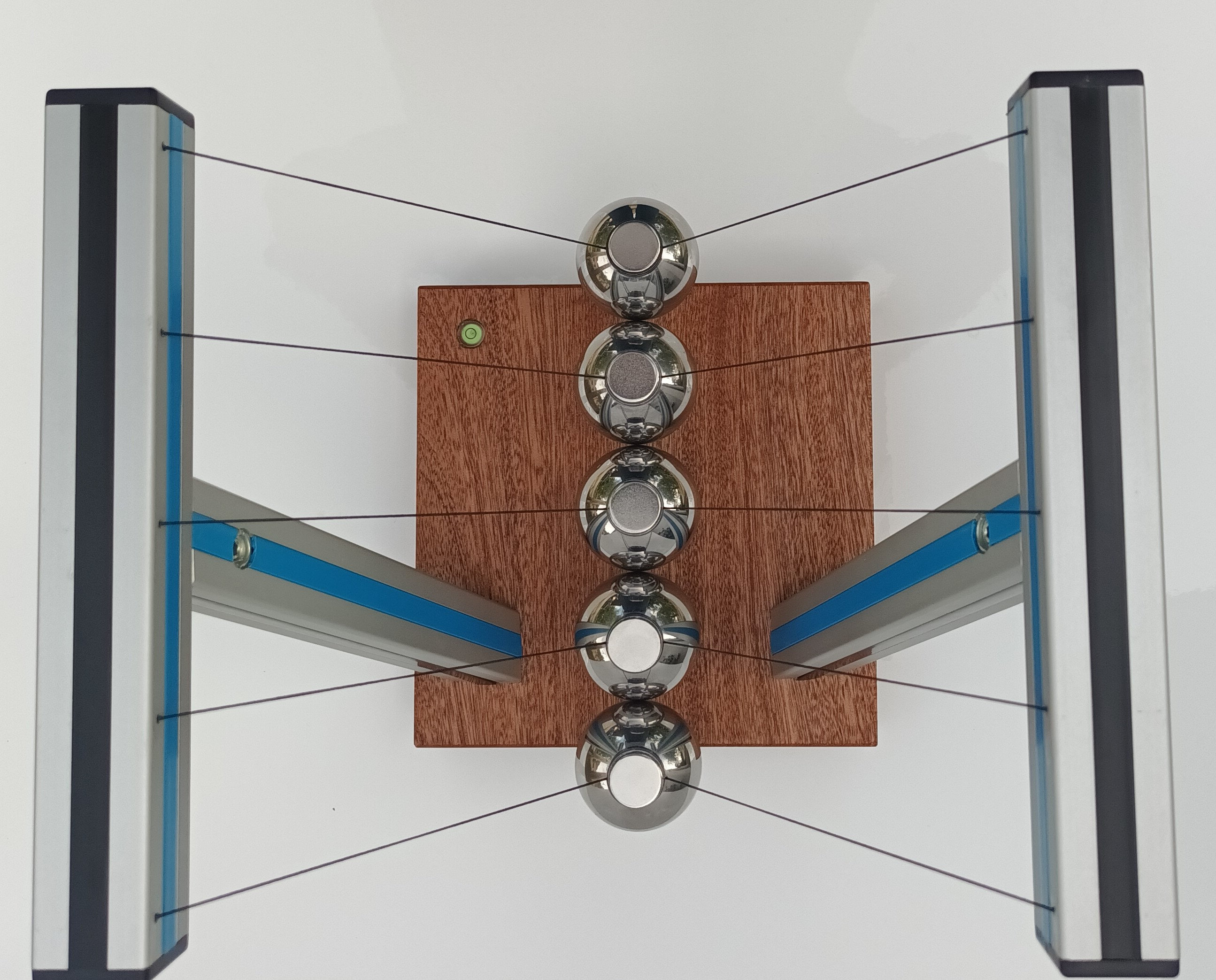 Stunning Very Large Newton's Cradle Ultra Precise Instrument High End ...