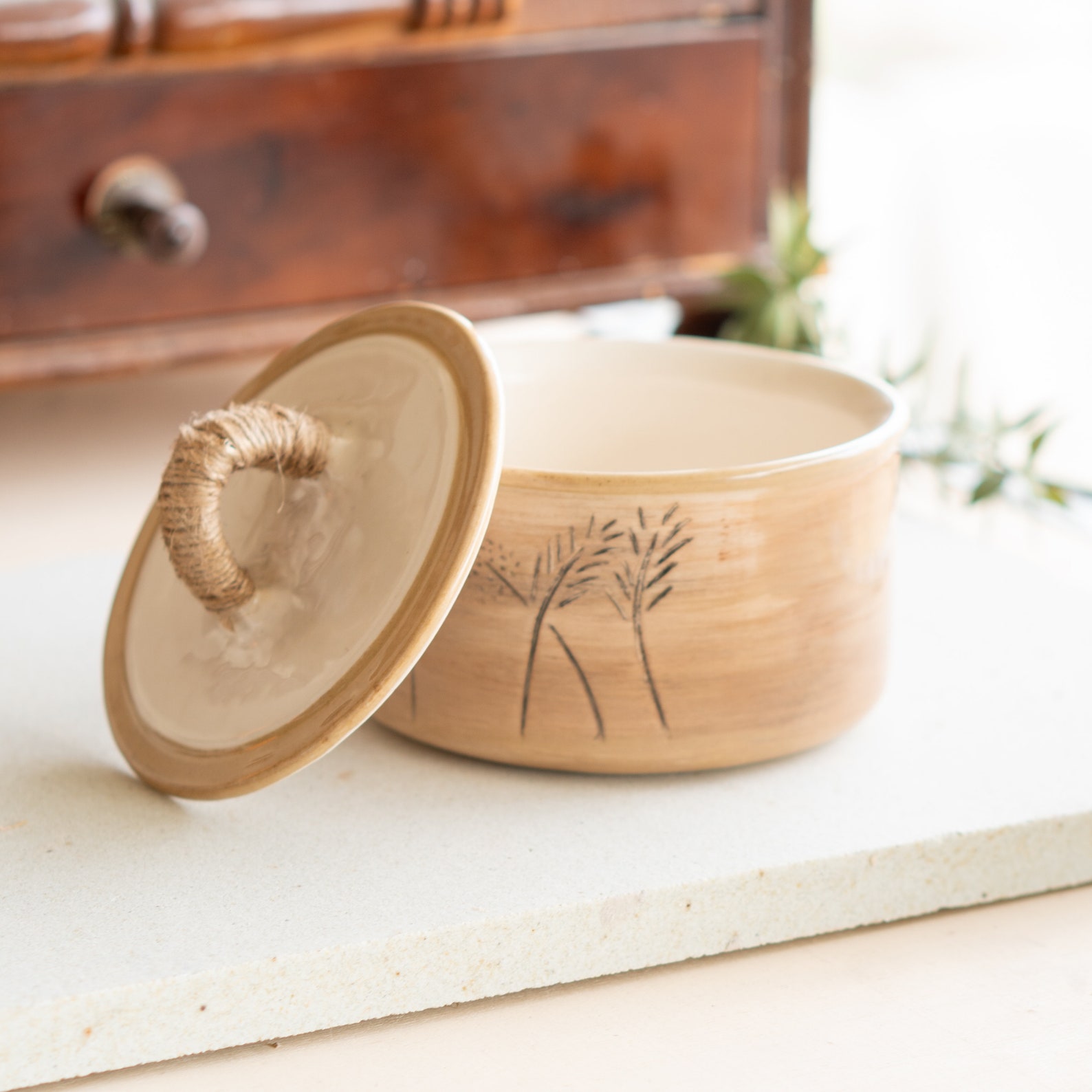 Ceramic Pot With Lid - Multipurpose Storage Box, Handmade Ceramic Bowl ...