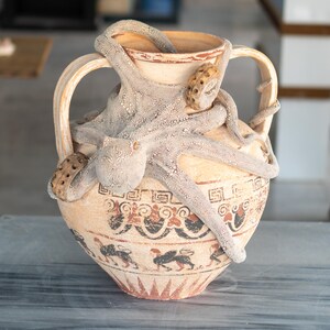 Octopus Pot - Large Vase, Octopus Pottery Living Room Decor, Ancient ...