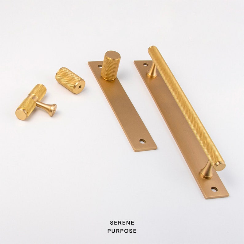 Luxury Solid Brass Knurled Kitchen Cabinet Gold Knob and Handle Pulls ...