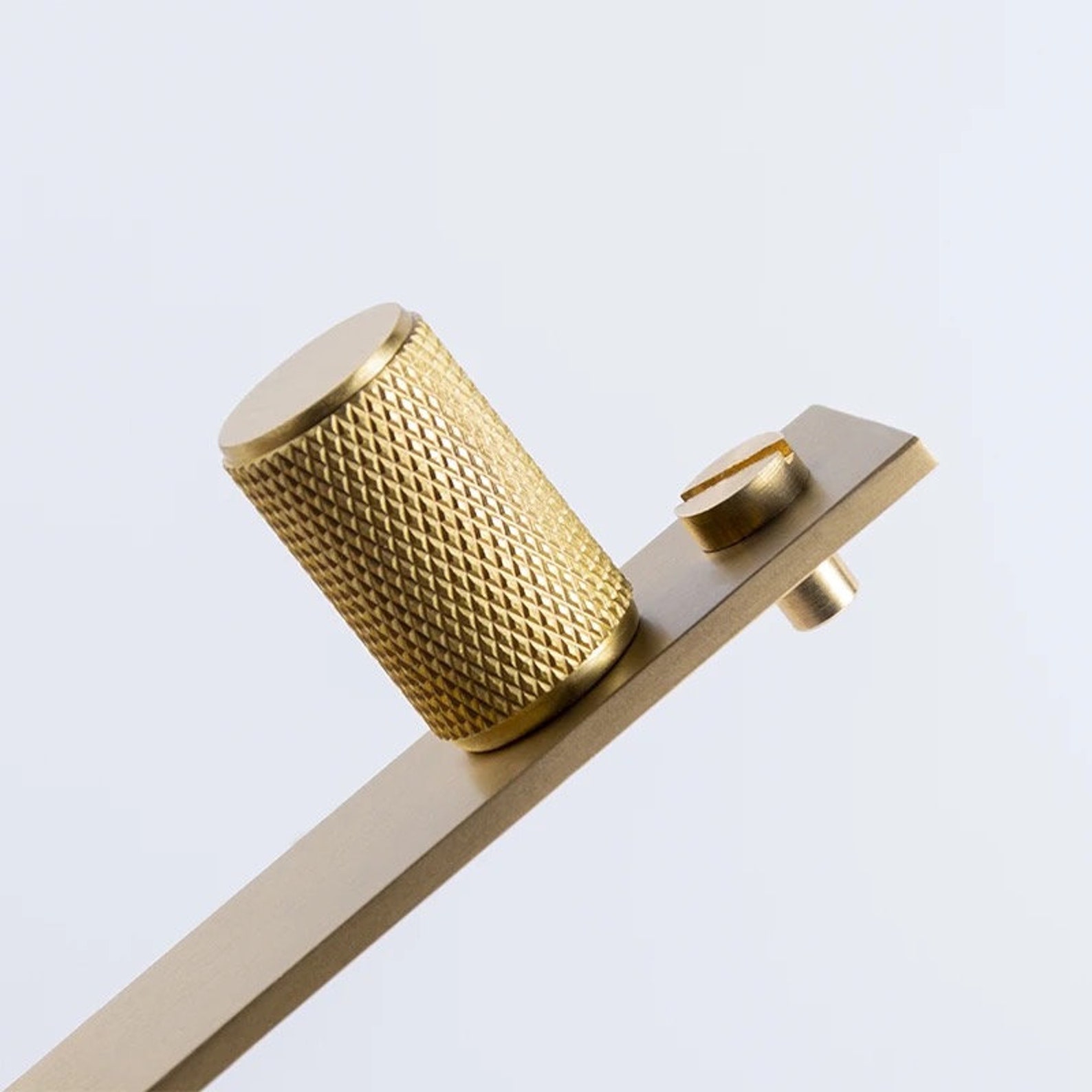 Luxury Solid Brass Knurled Kitchen Cabinet Gold Knob and Handle Pulls With Gold Finish Backplate ...