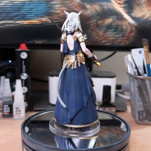 FFXIV Custom Character Statue - Etsy