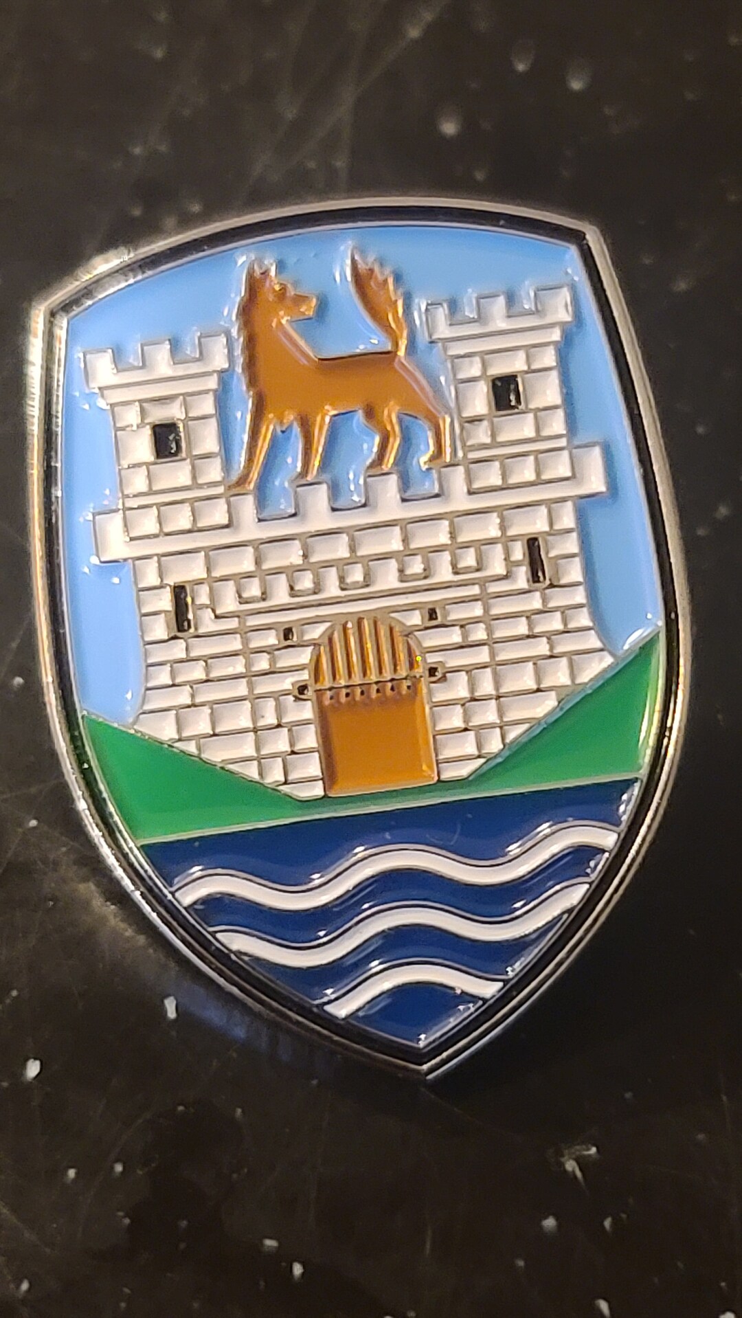 Deluxe Pin Beetle Bug Wolfsburg Crest W/ Button Clasp - Etsy